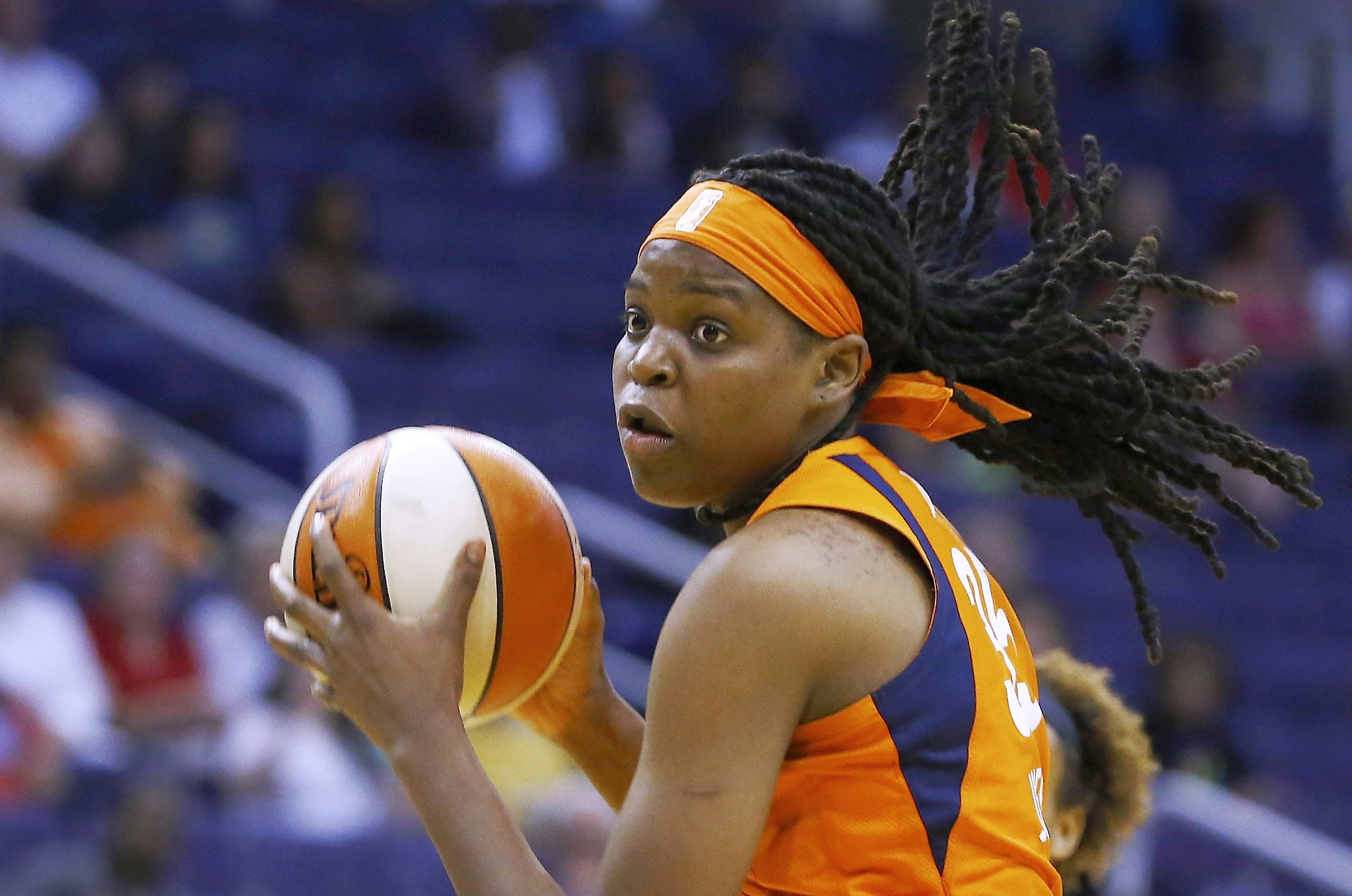 Connecticut Sun forward Jonquel Jones raising money for her native Bahamas