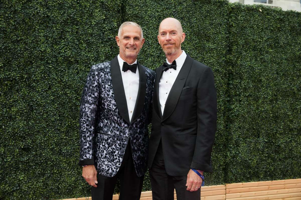 San Francisco society turns out for symphony gala