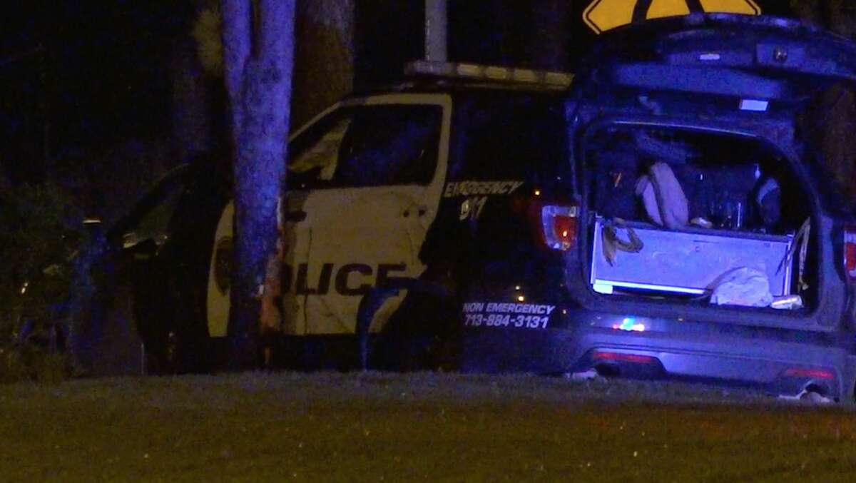 Officers hurt while pursuing ‘organized’ ATM theft suspects in west Houston