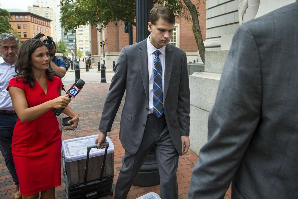 Nathan Carman, CT native charged in mom's death at sea, dies in prison