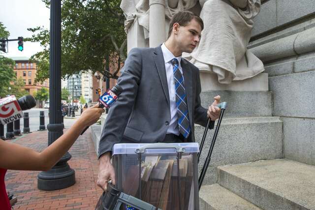 Nathan Carman, CT native charged in mom's death at sea, dies in prison