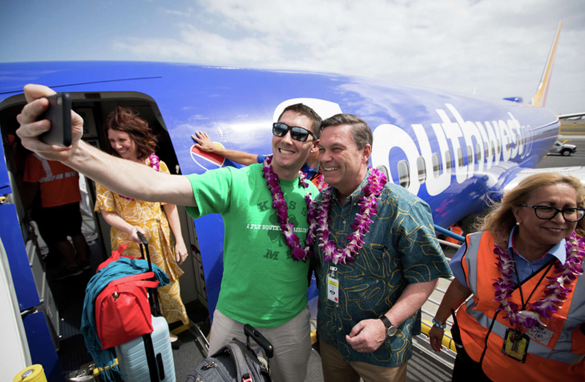 Routes: Big changes at Southwest, Alaska + JetSuiteX, Air Canada, AA ...