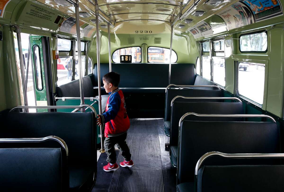 Muni rolls out vintage buses and streetcars for transit heritage festival