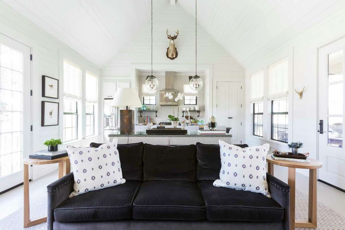 Near Brenham, the Fertittas’ ranch is ready for family, friends