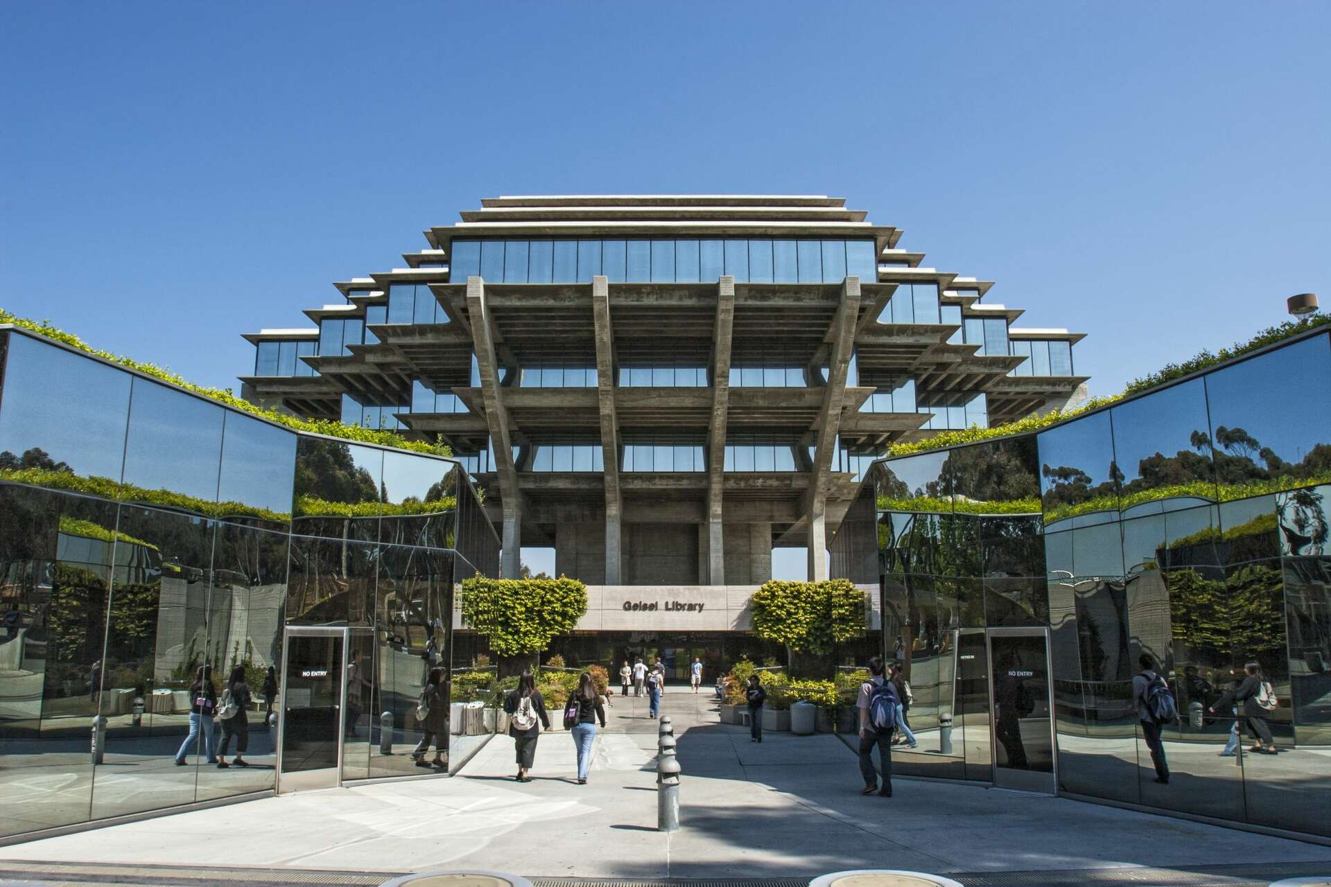 UC Berkeley returns to U.S. News' best university rankings after false ...