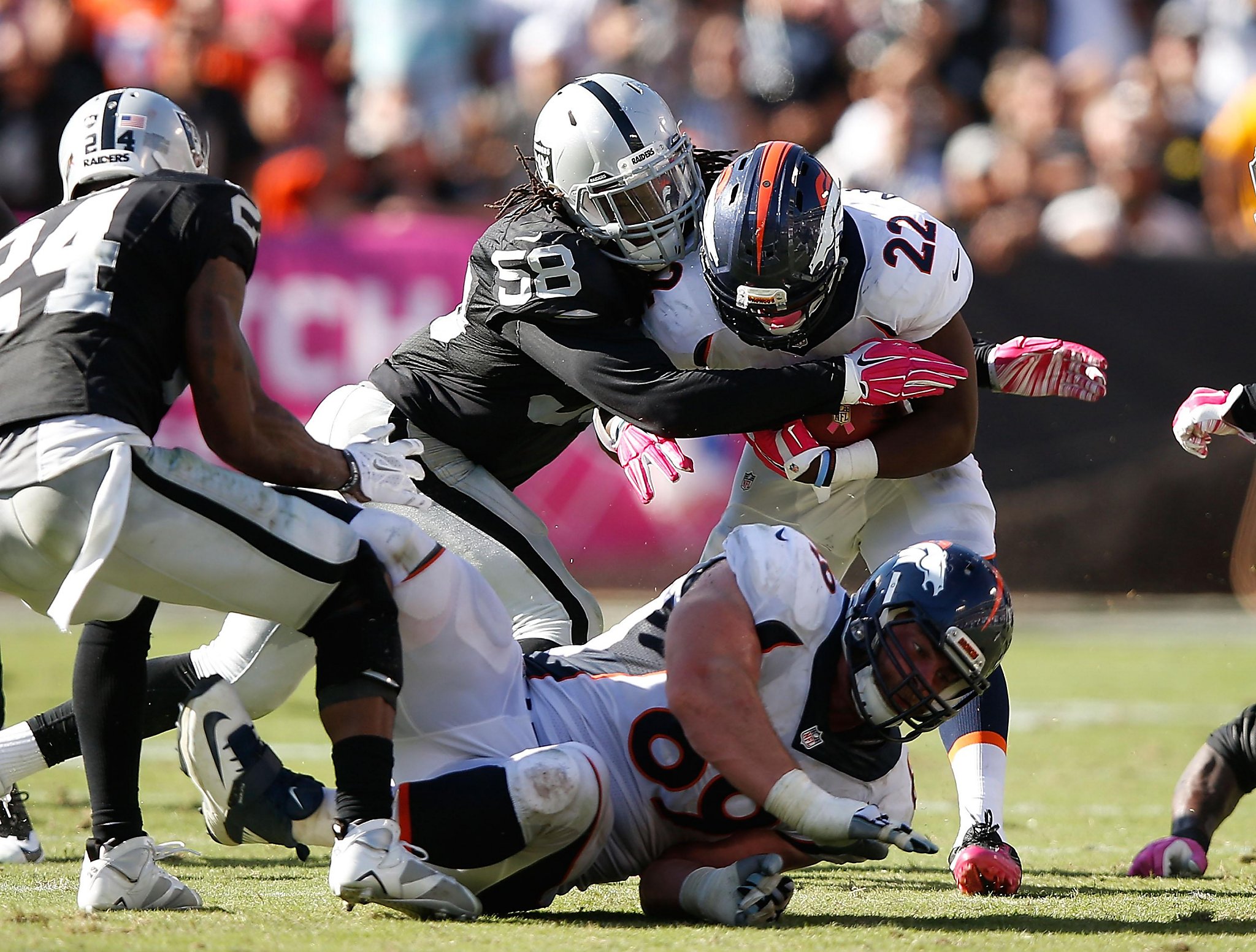 Former Raiders linebacker Neiron Ball dies at 27
