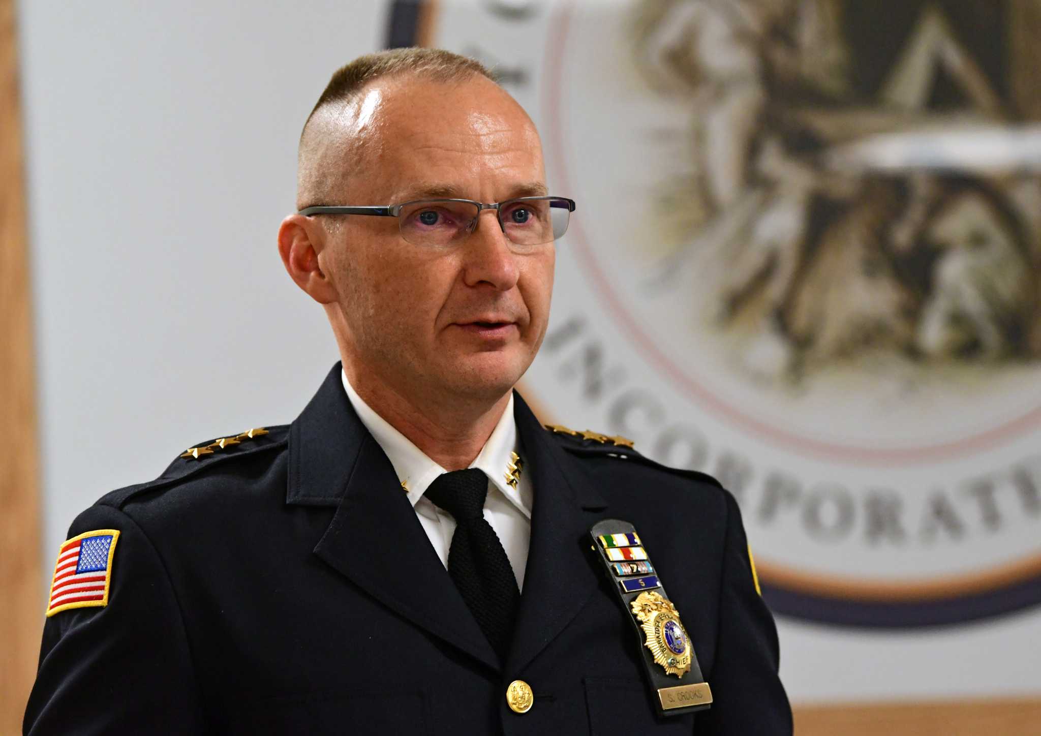 New Saratoga Springs police chief sworn in