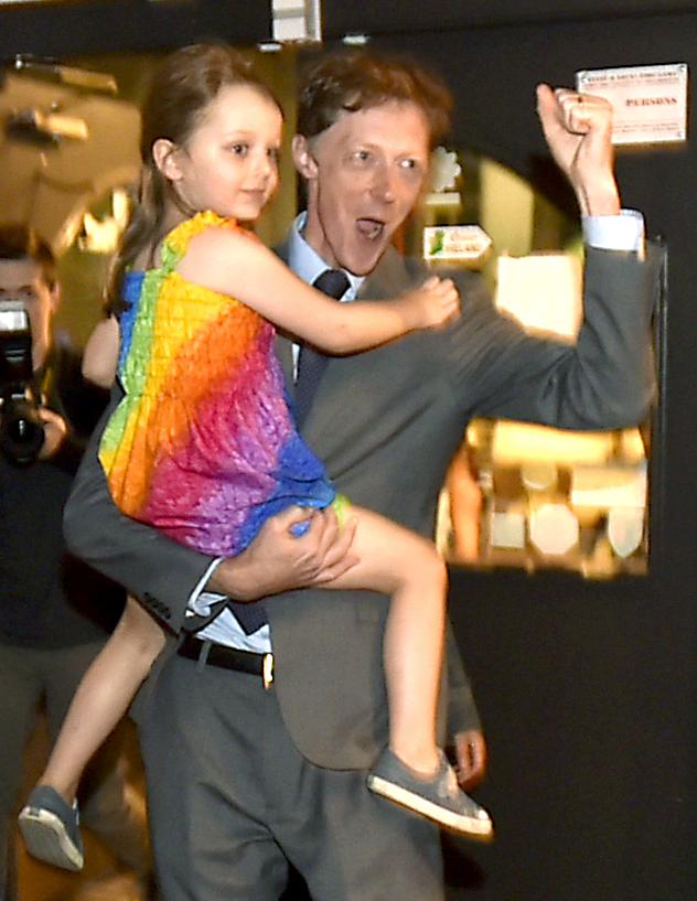 Elicker defeats Harp in New Haven mayoral primary