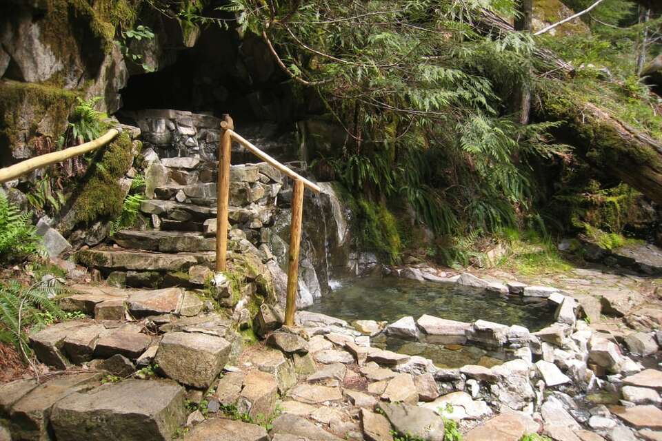 Going geothermal: 5 Seattle-area hot springs to soak in this fall