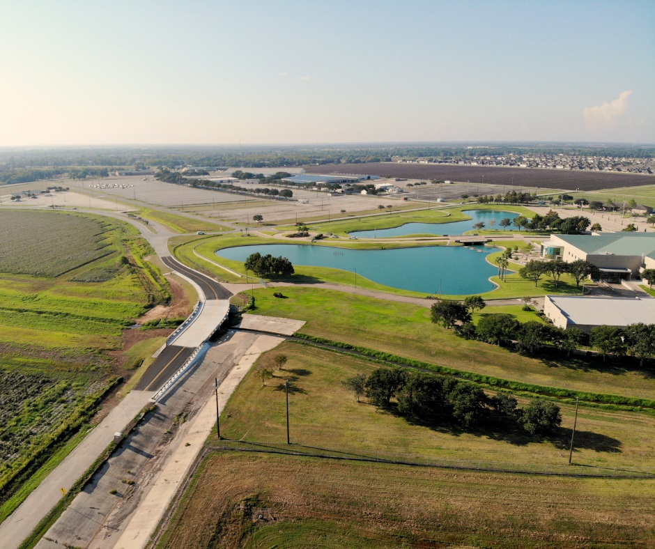 Fairgrounds Road Bridge opens in time for Fort Bend County Fair