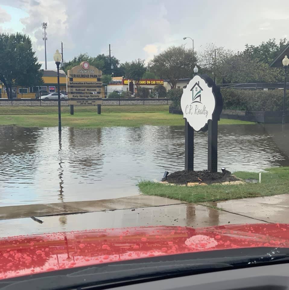 Katy residents keep watch after flood advisory