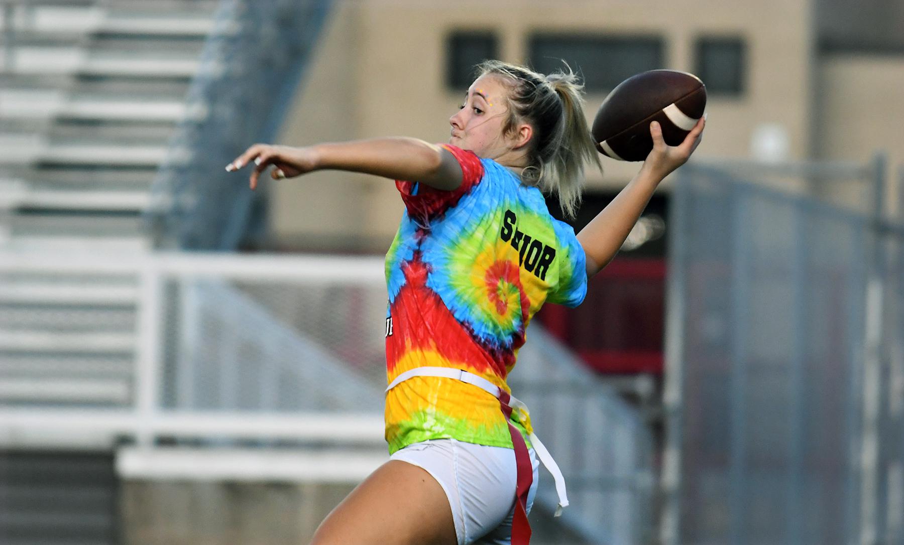 Crosby girls play football powder puff-style - Houston Chronicle