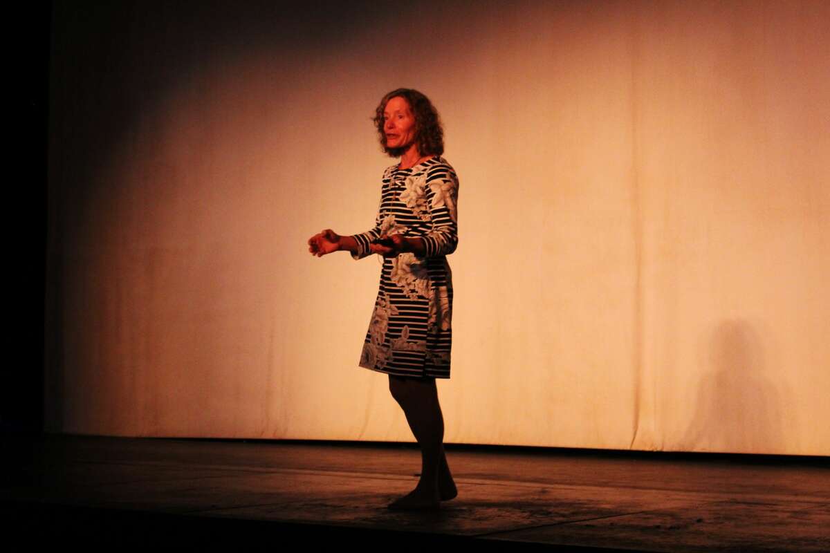 First US woman to climb Everest encourages girls to take risks