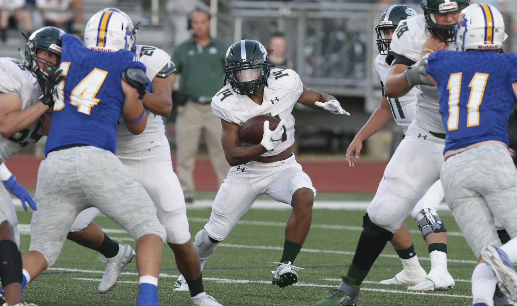 Reagan scores 28 straight to upset Clemens