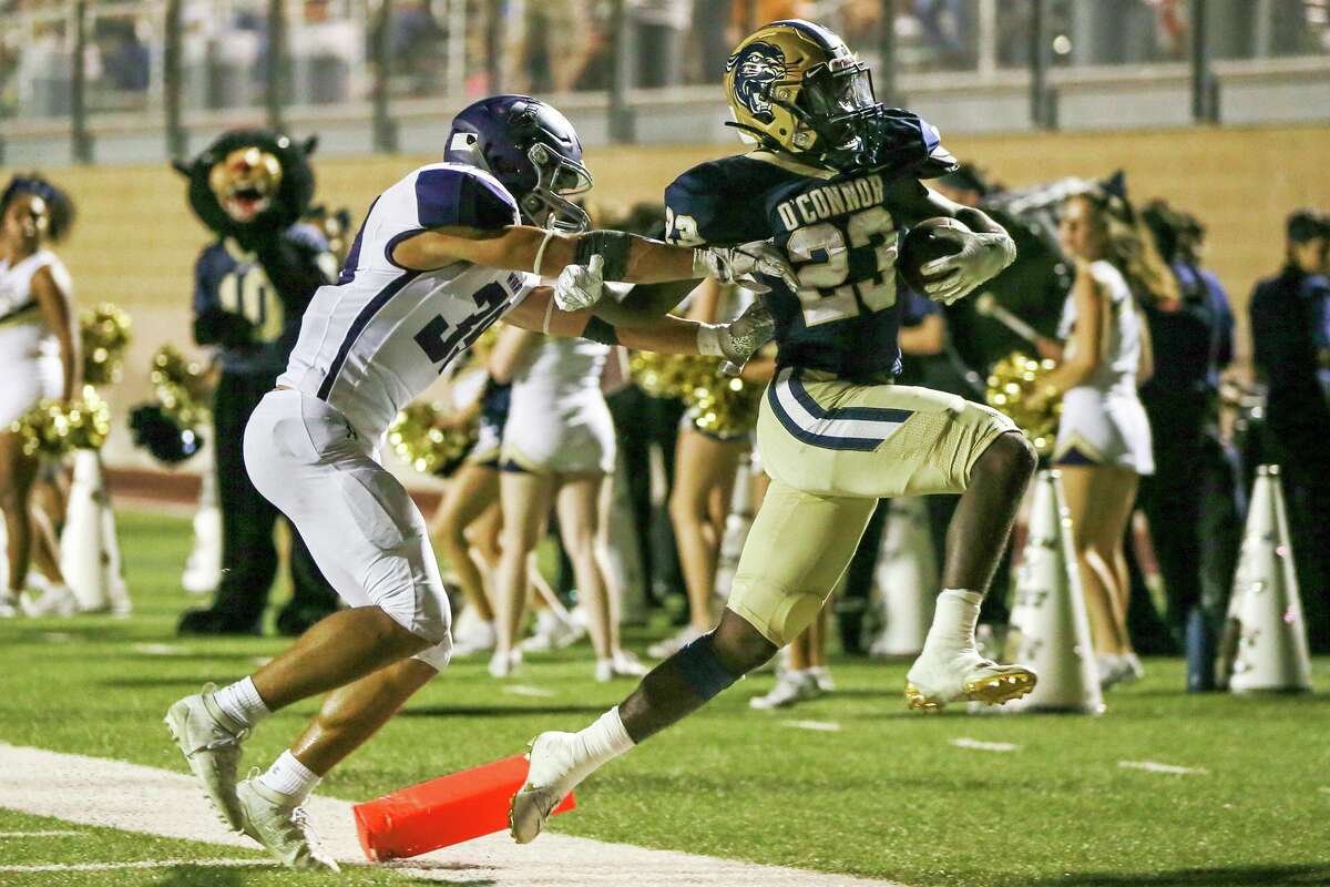 O’Connor fends off Warren