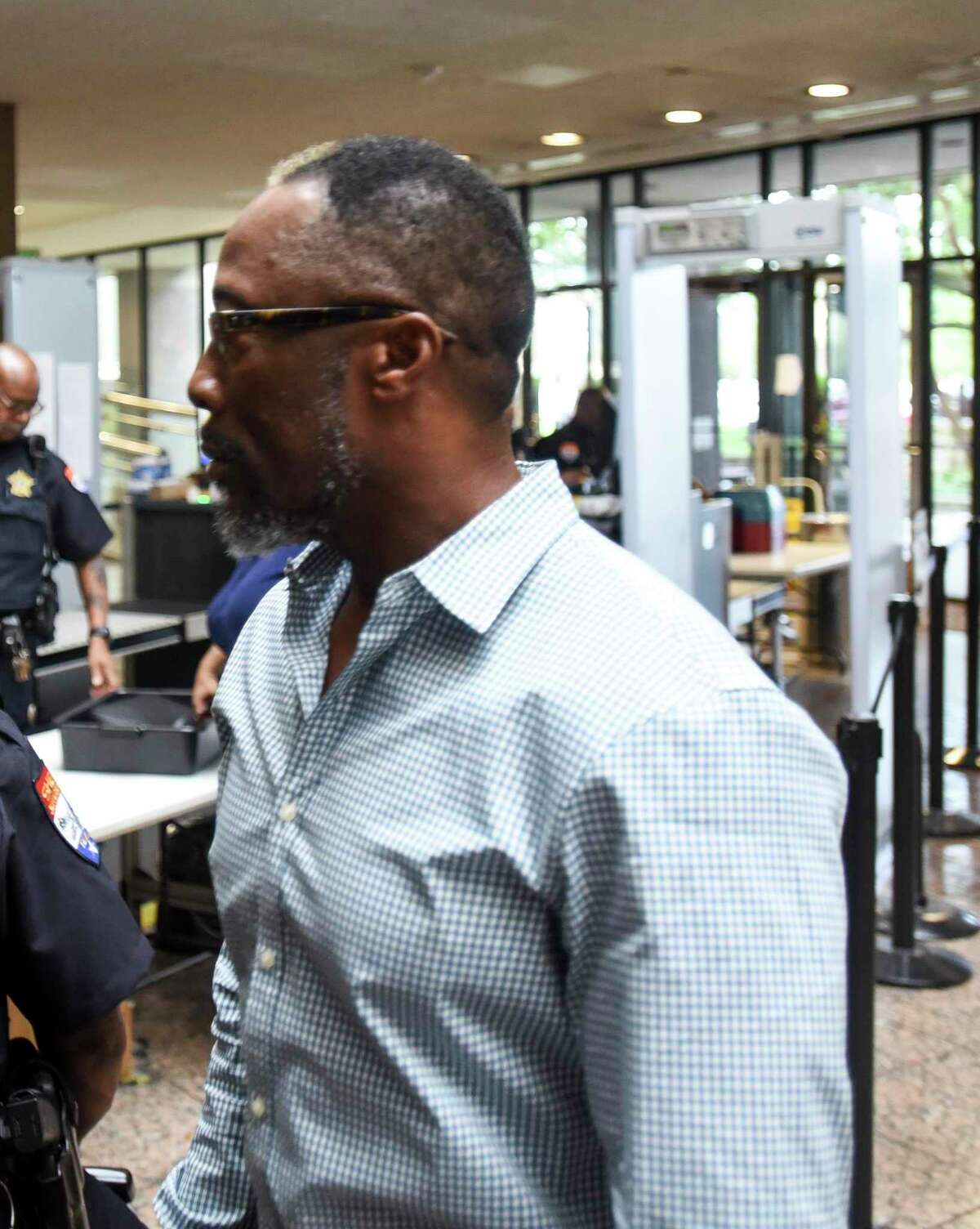 Trial to begin for ex-BISD electrician Calvin Walker
