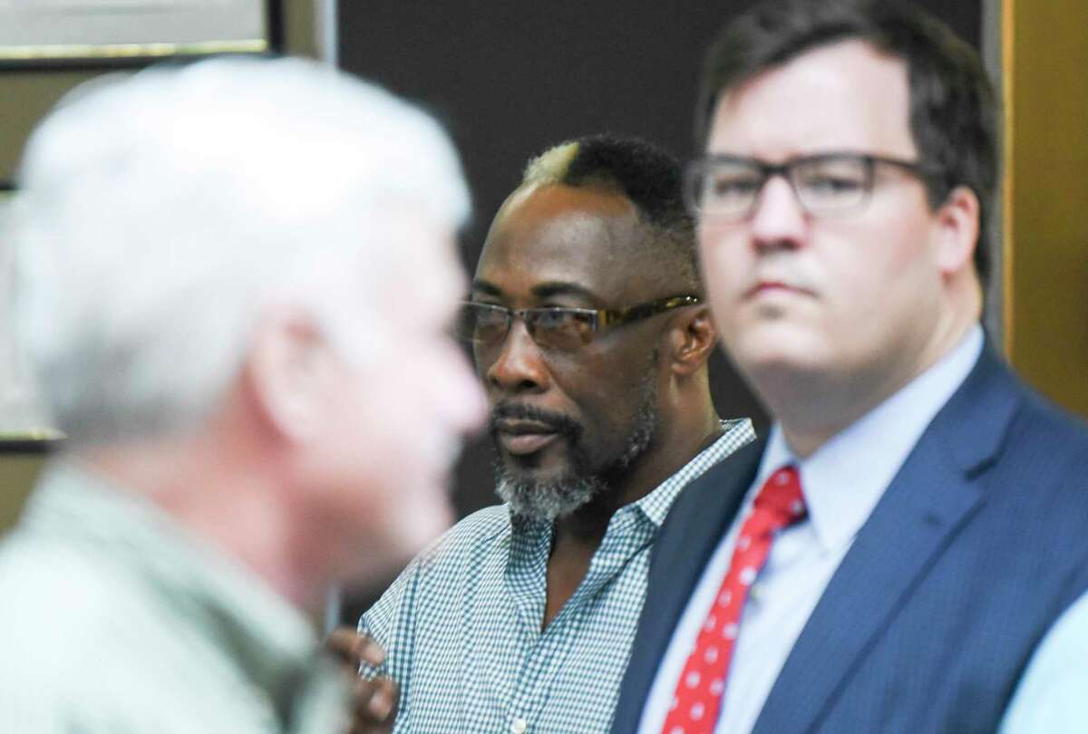 Trial to begin for ex-BISD electrician Calvin Walker