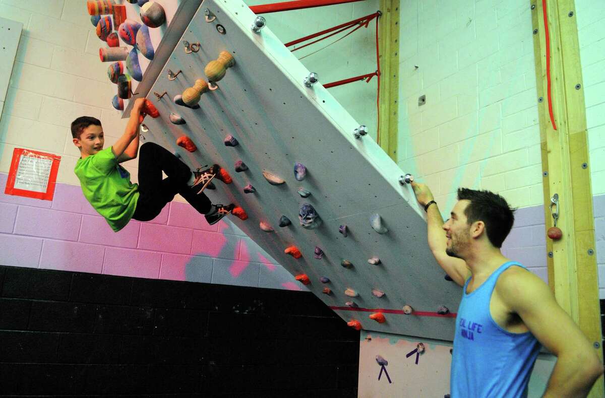 CT man wins $1 million on ‘American Ninja Warrior’