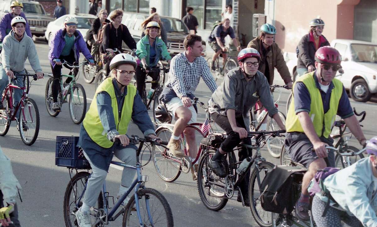 See what a Critical Mass ride looked like in 1994, at the movement’s start