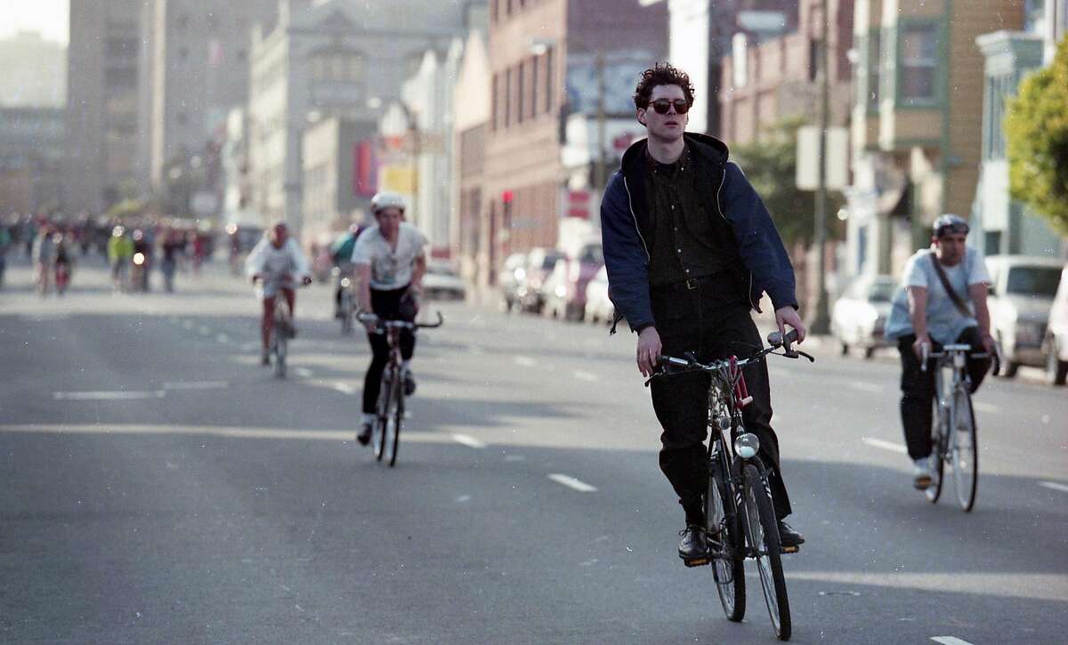 See what a Critical Mass ride looked like in 1994, at the movement’s start