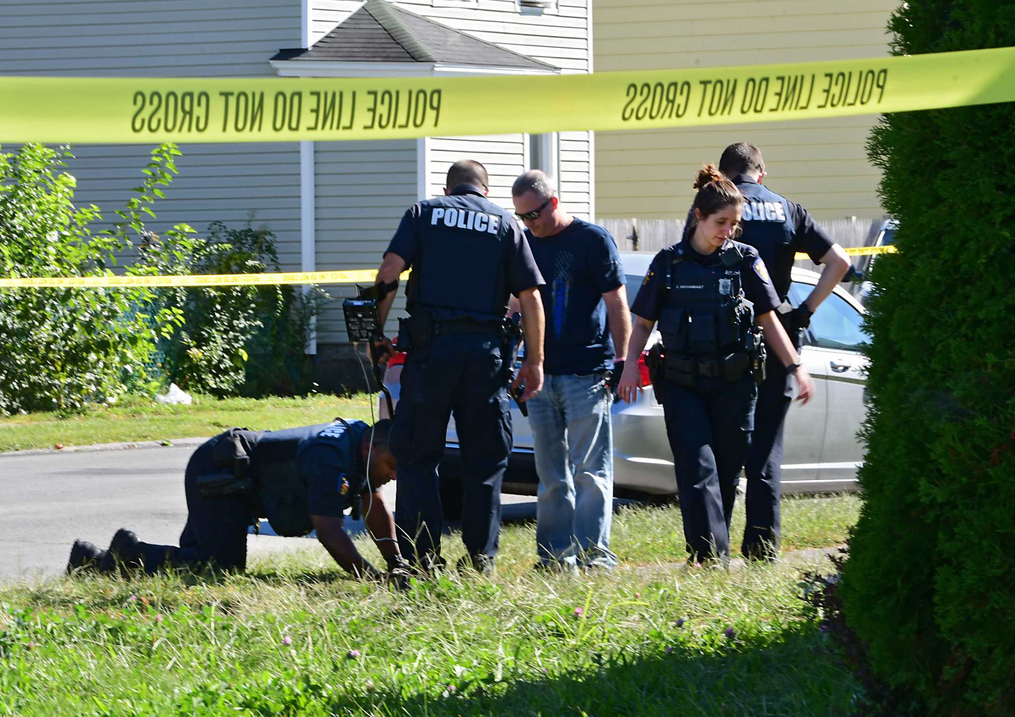 19-year-old woman found shot in head in Troy