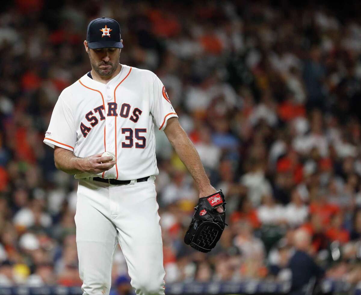 Astros' Justin Verlander gets home run support in win over Rangers