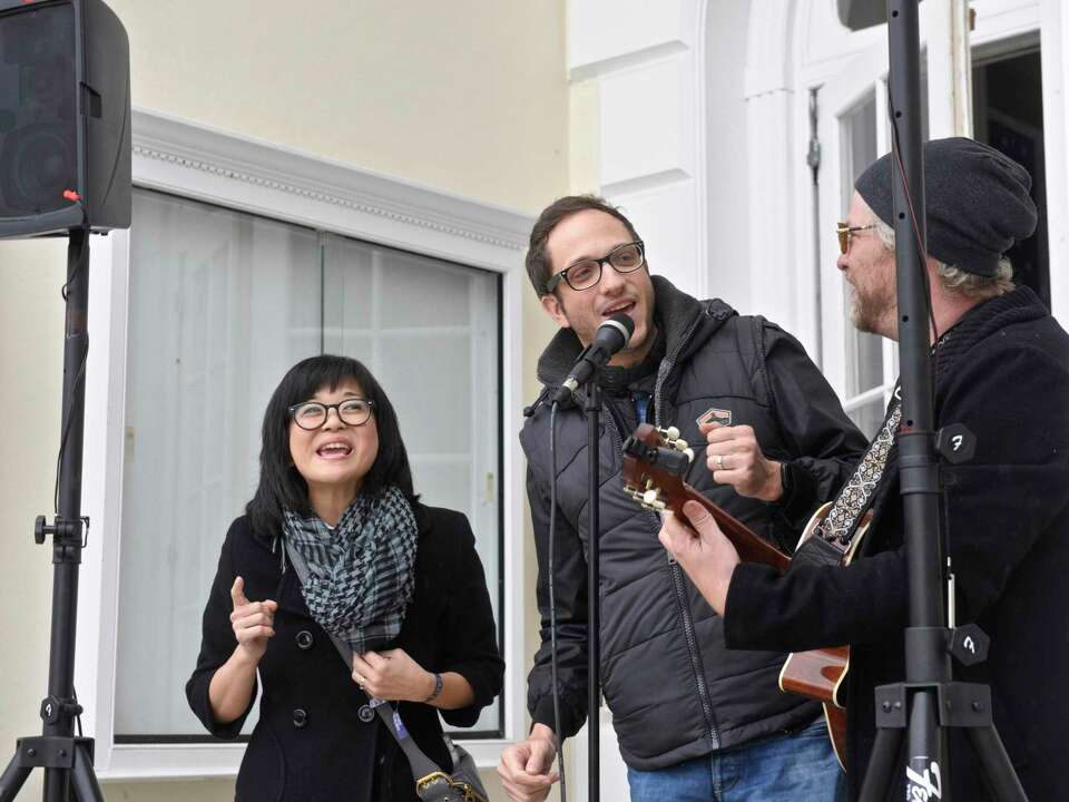 'Gilmore Girls' festival 'The Firelight Event' heads to CT this week