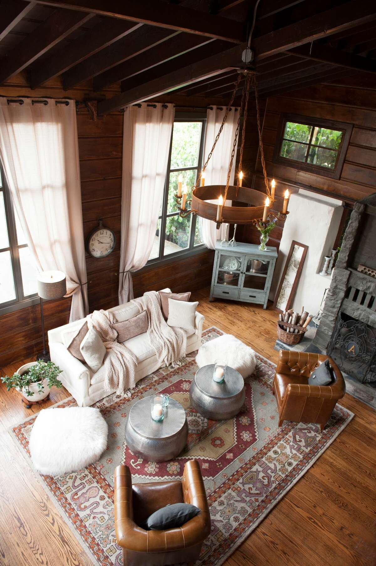 An English brewer built a Norman castle in San Francisco. It's still ...