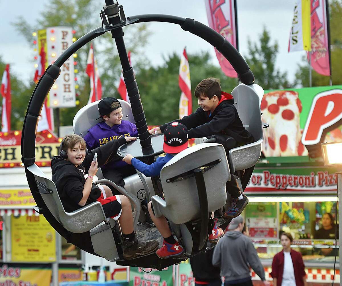 CT-raised country duo back on Main Stage of Durham Fair Sept. 29
