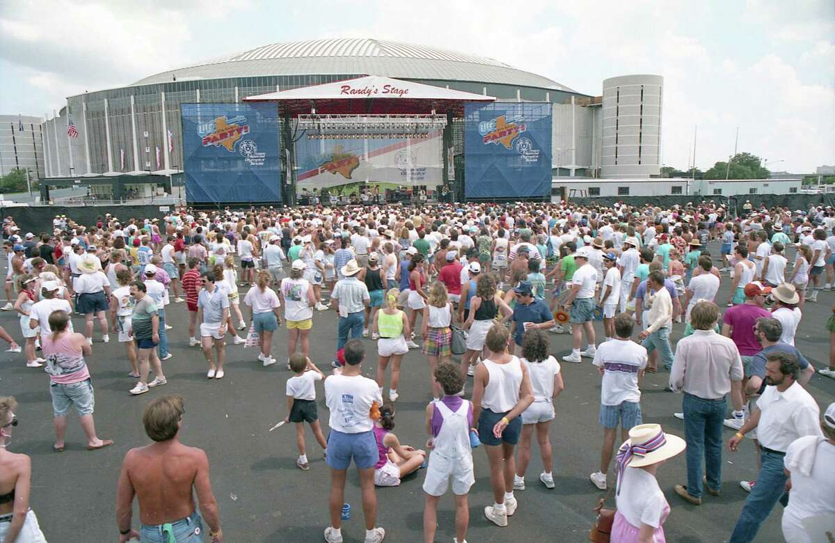 Houston in September 1989: Were you at the 'Biggest Party in History'?