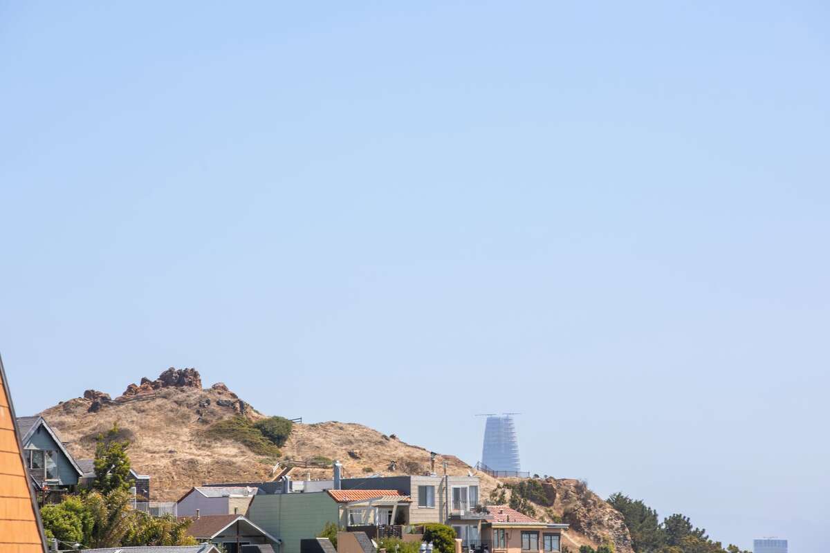 $3.5M 'Corona Compound' features two separate homes: Which do you prefer?
