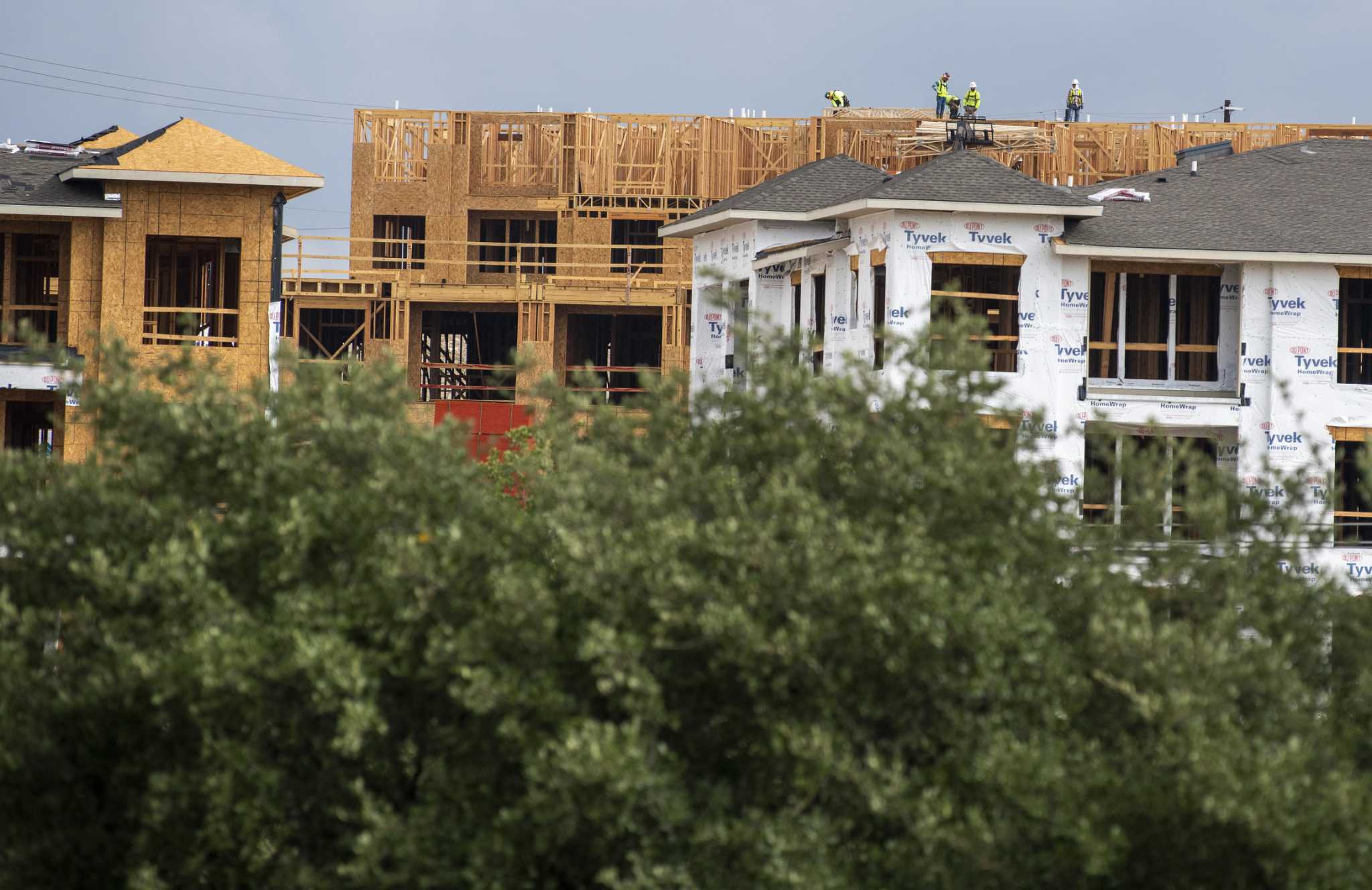 Construction trade group, homeowners agree on keeping noise down
