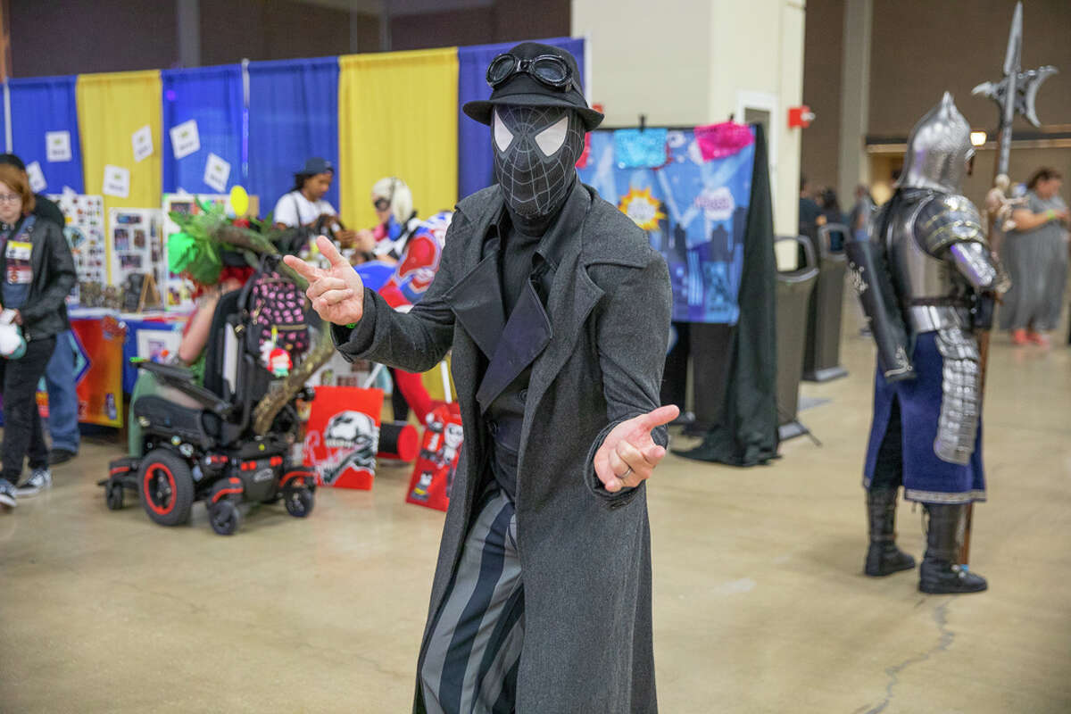 Photos: Big Texas Comicon brought celebrities to the Convention Center