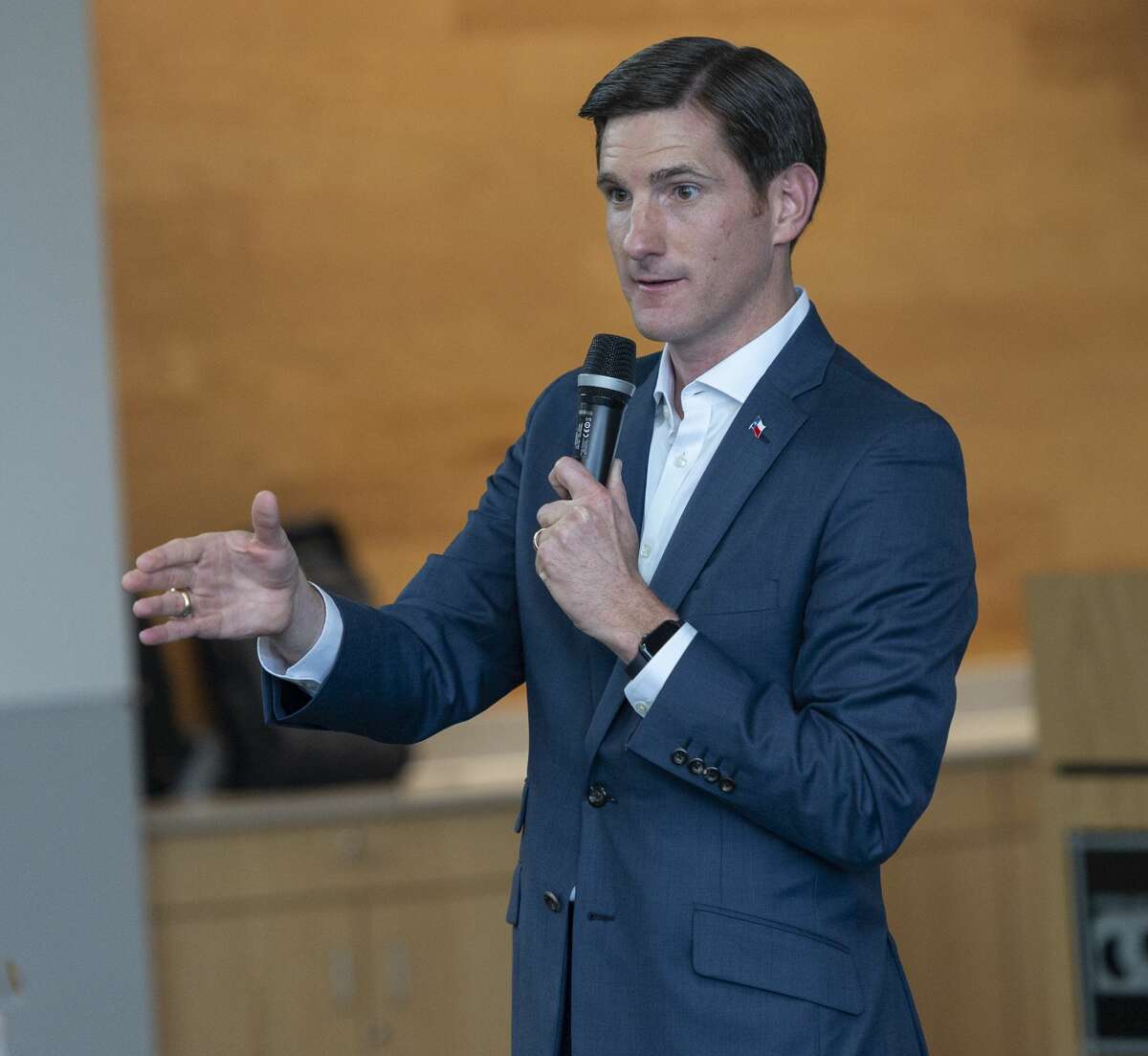 Landgraf seeks feedback on solutions to mass shootings