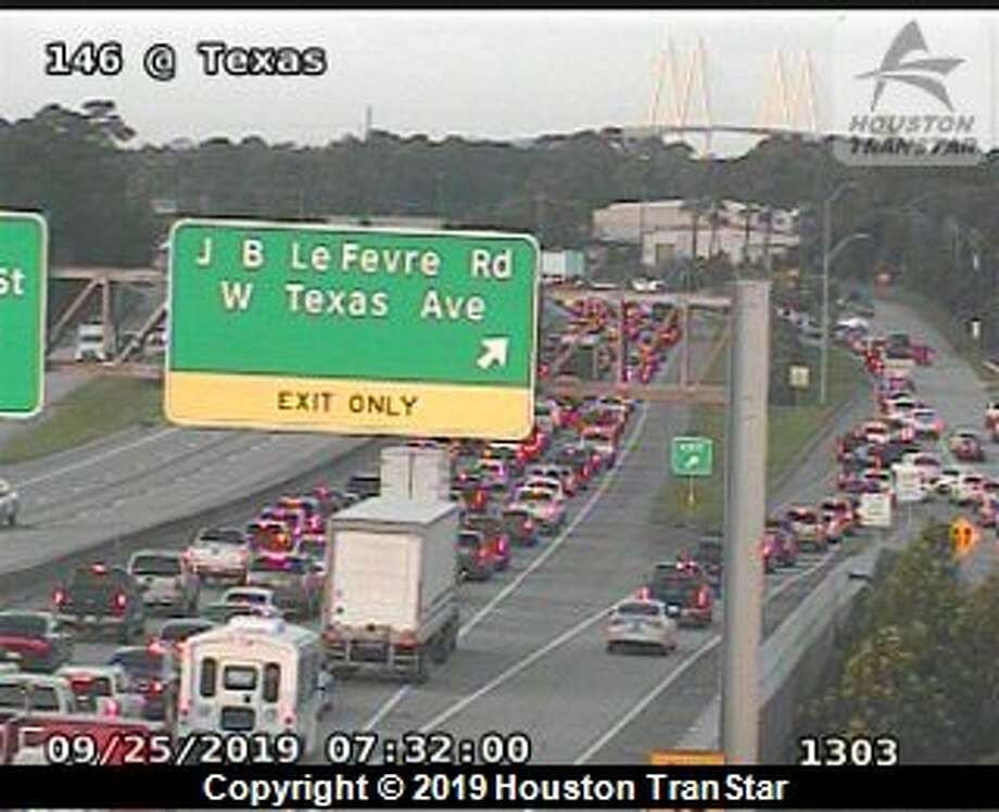 Wrecks slow traffic to a crawl across Baytown area: Interstate 10 ...