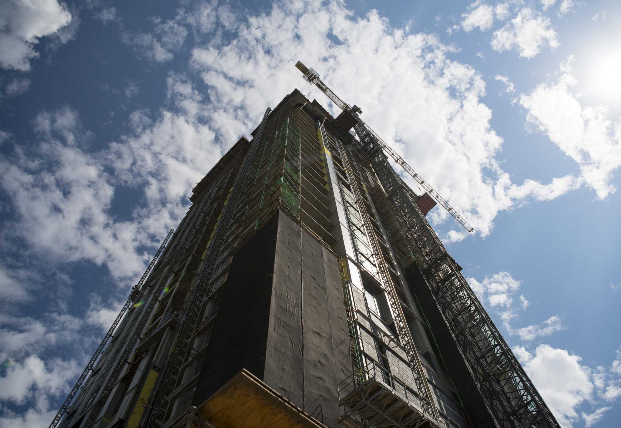 Hines announces initiative to expand its investor base