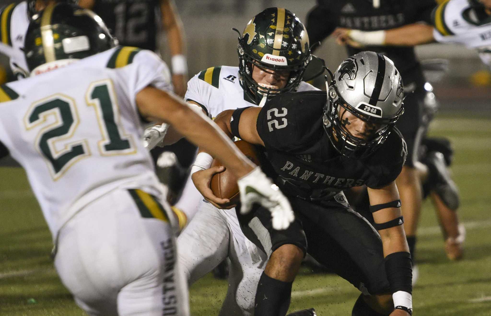 Benavides wins Mr. Texas Football Player of the Week