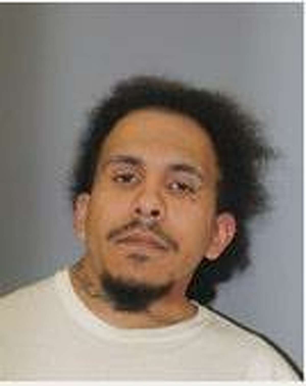 New Haven man, teen accused of selling heroin in Wallingford