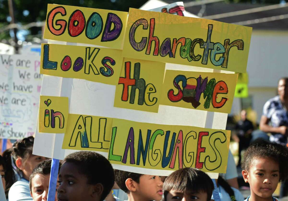 Norwalk’s Tracey school community celebrates accolades