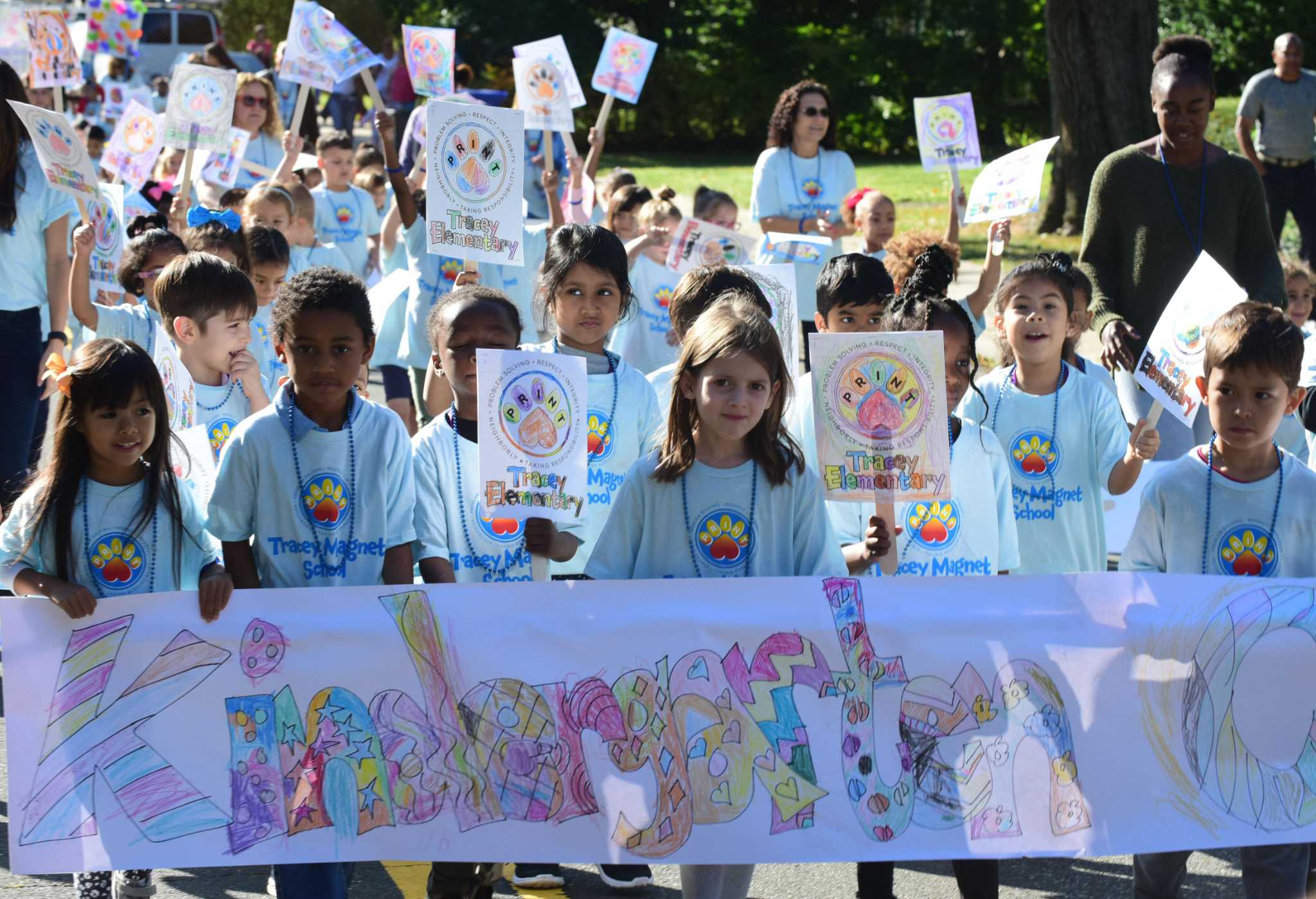 Editorial: See why Tracey Elementary School gets a Thumbs up this week