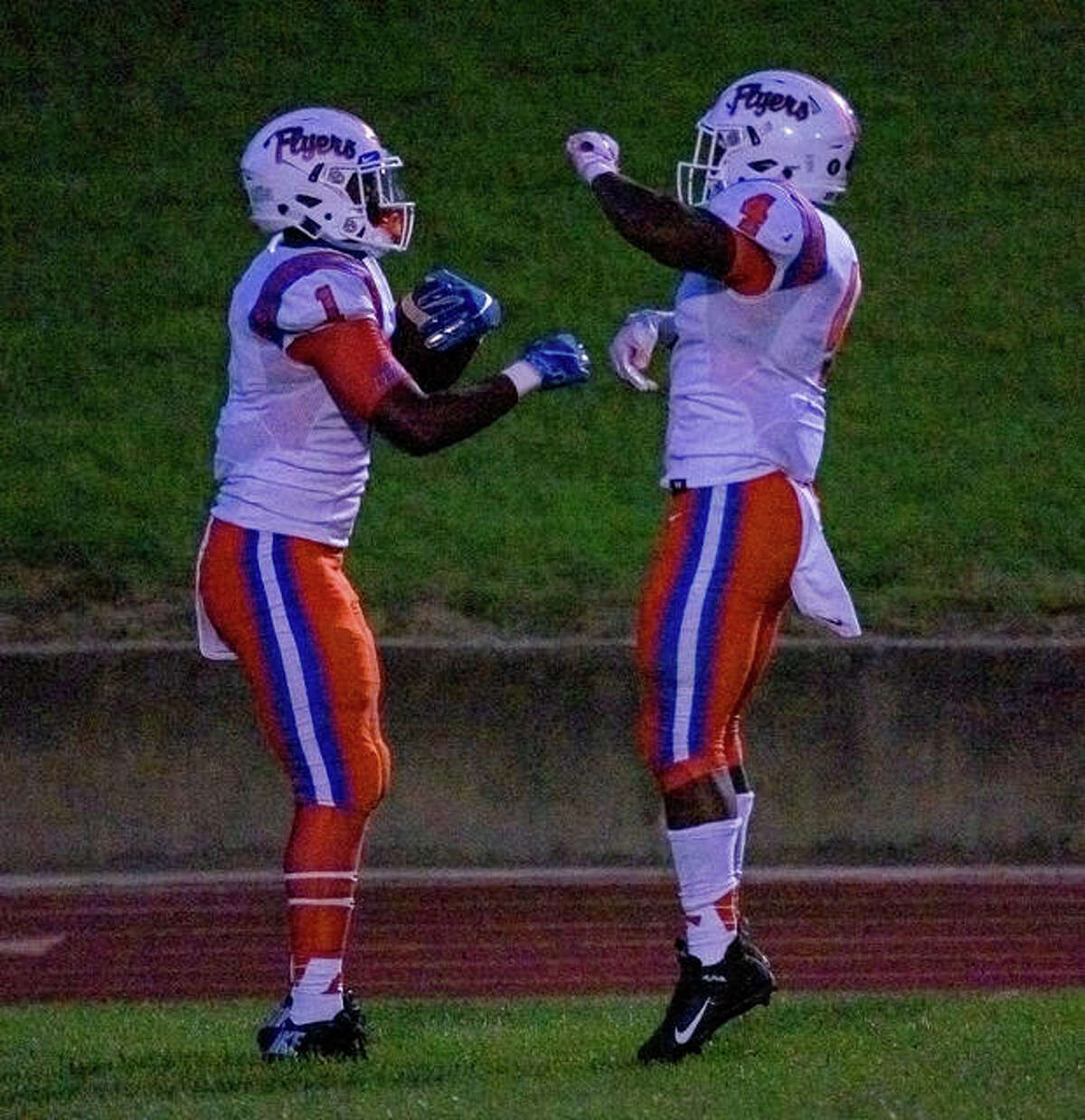PREP FOOTBALL: East St. Louis Flyers roll over Alton Redbirds 54-7 (36 ...