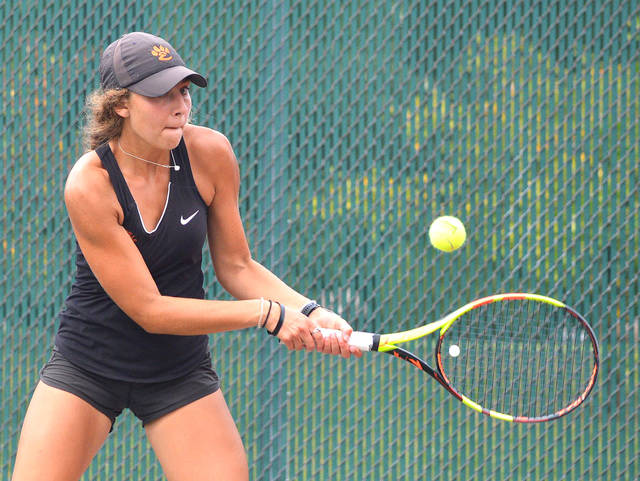 GIRLS TENNIS: EHS is 3-0 at Southern Illinois Duals