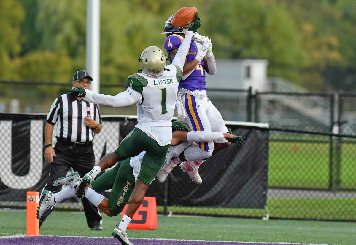 UAlbany football holds off William & Mary