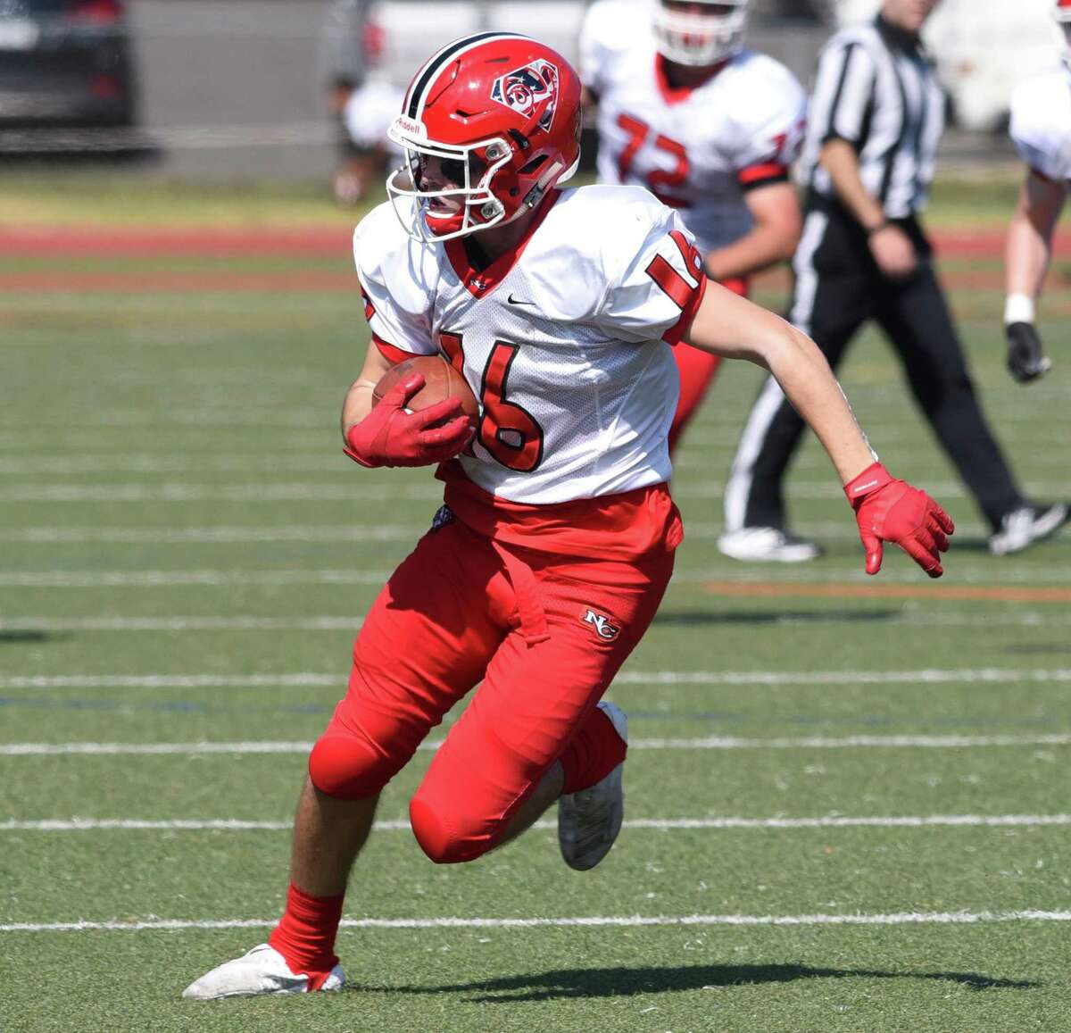 Wise scores four TDs as New Canaan romps past Stamford