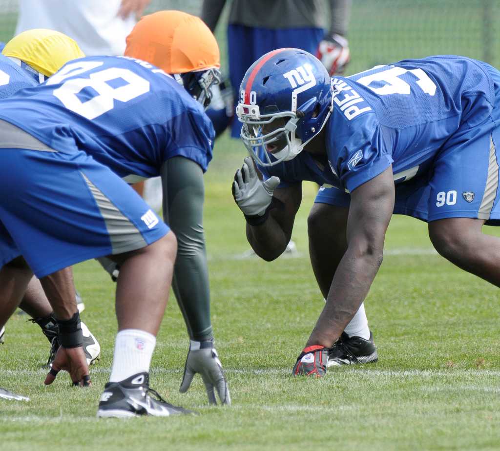 Giants hope to mold Pierre-Paul into effective pass-rusher