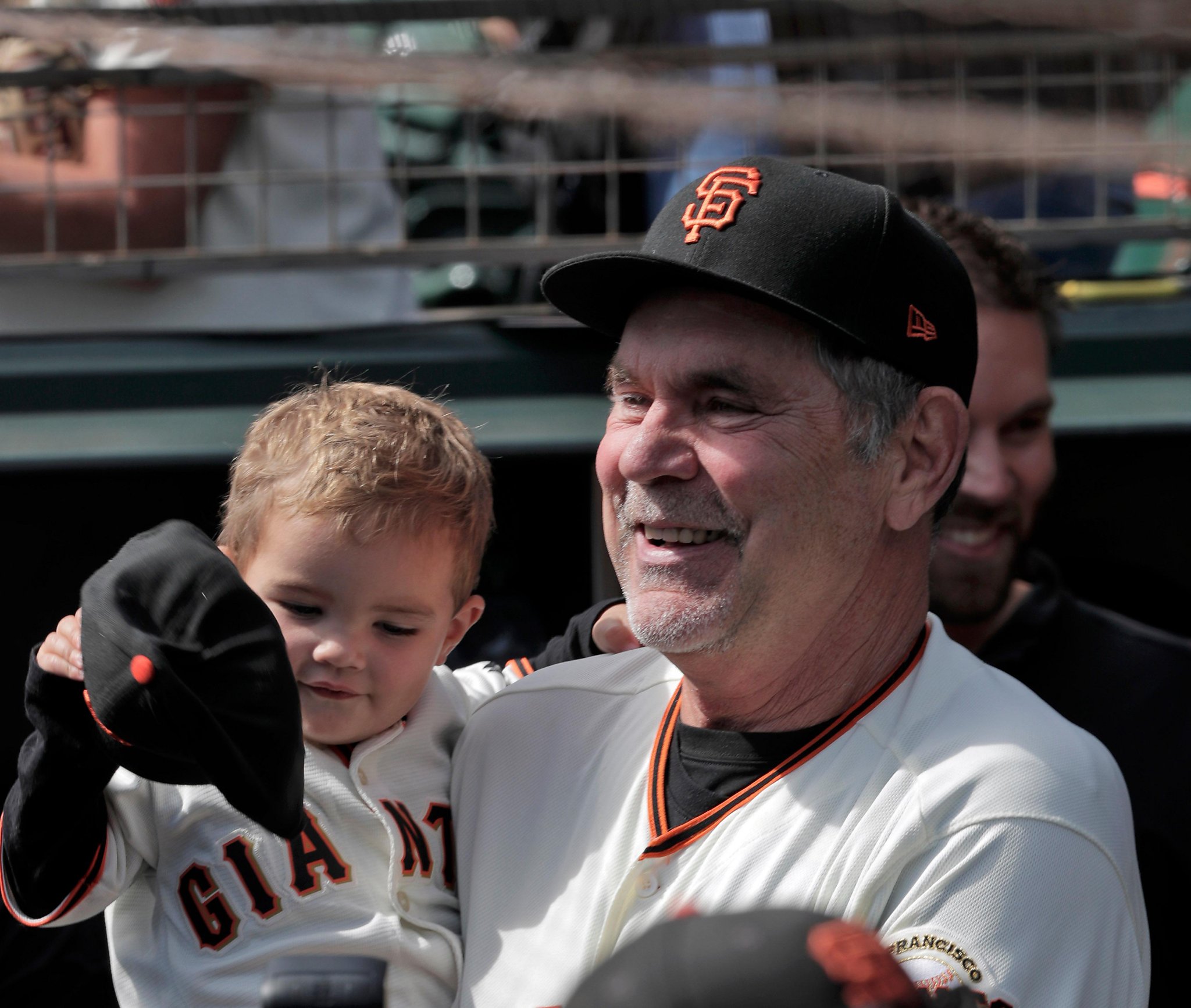 Bruce Bochy’s grandson steals Giants’ pregame show