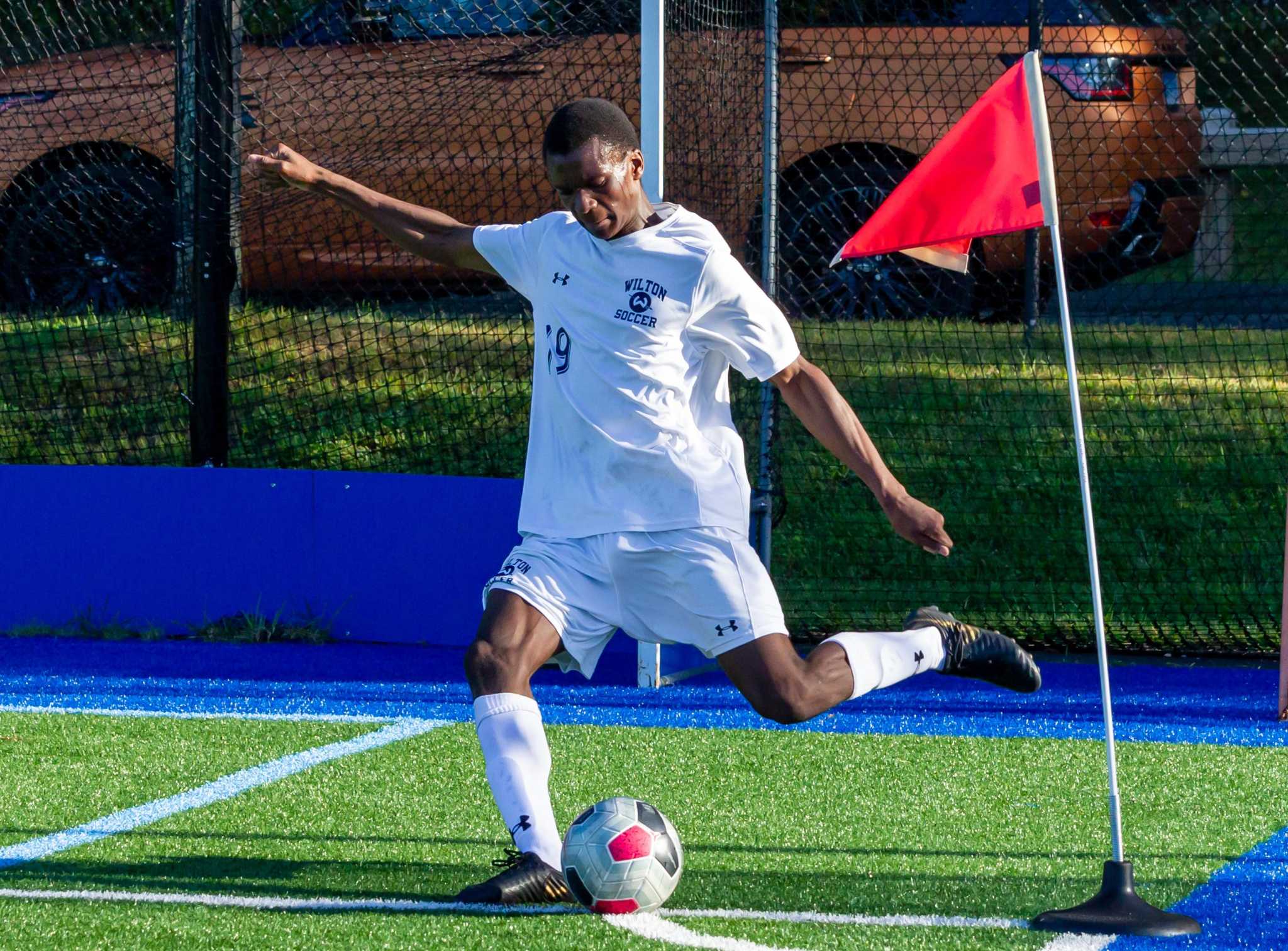 Bennett scores twice in Wilton’s 2-0 win over Rams