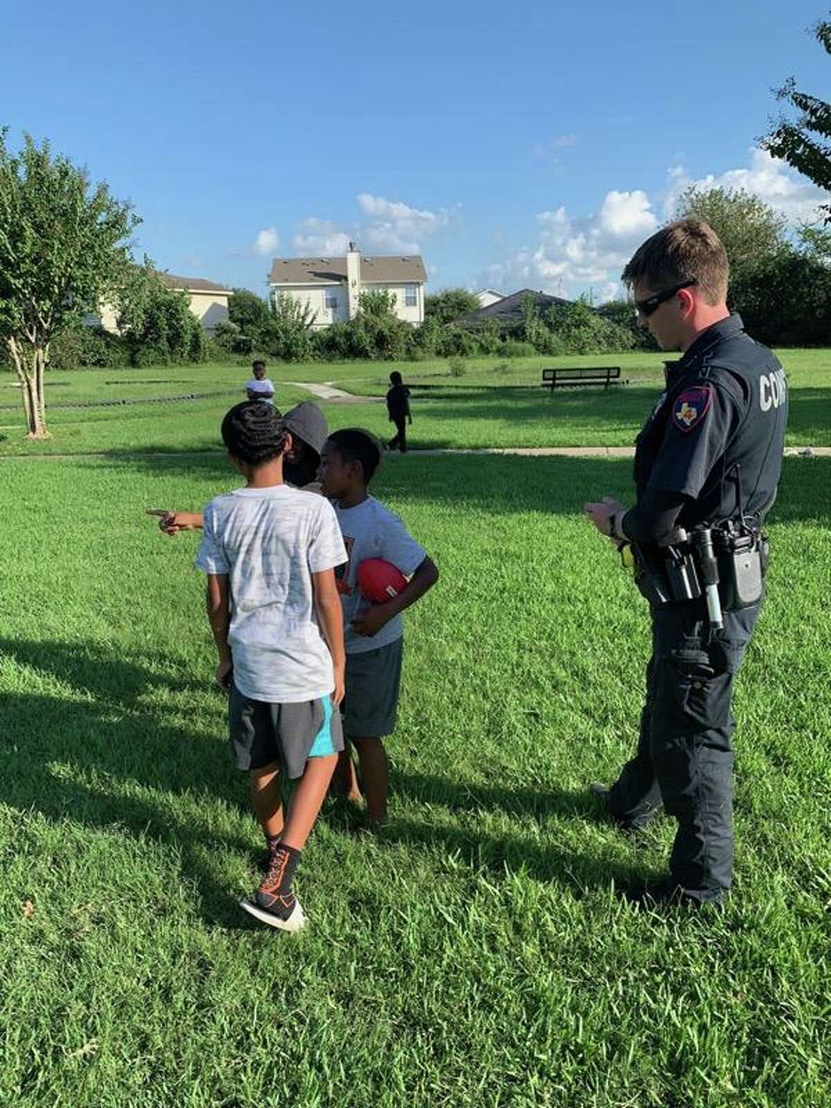 Houston-area deputy constables take on kids in friendly game of football