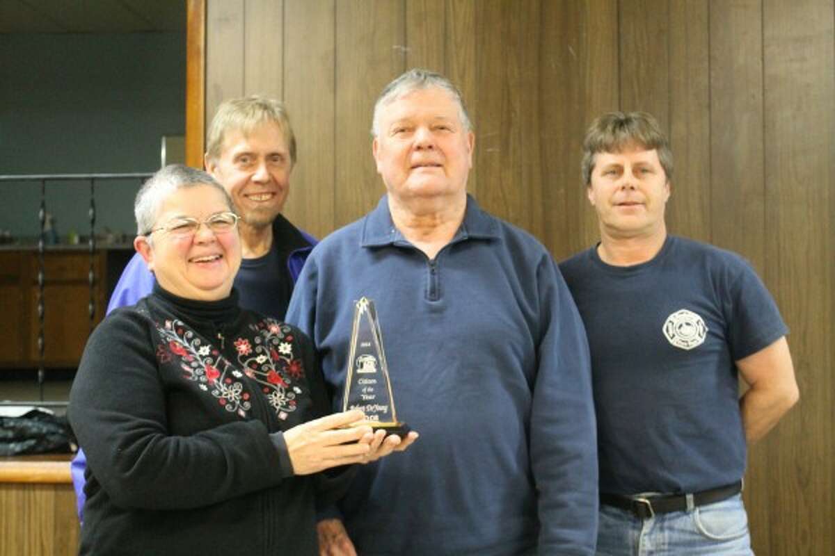 2014 CITIZEN OF THE YEAR: ROBERT DeYOUNG