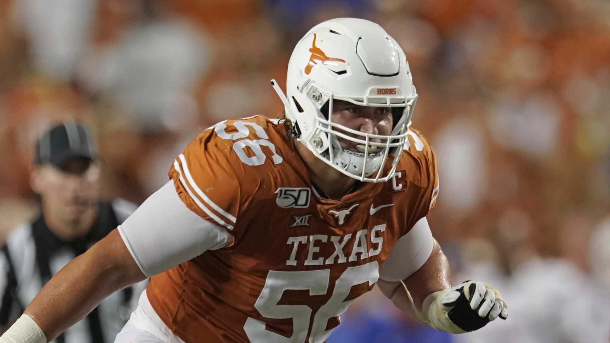Grill master Zach Shackelford helps UT offense cook